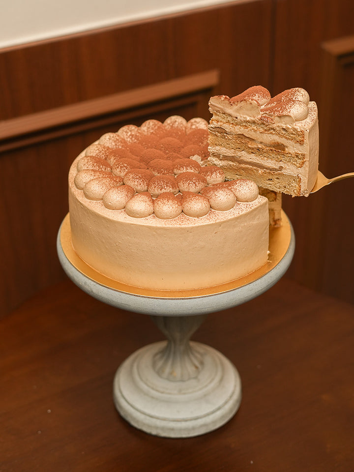 Cakes – Rise Bakehouse